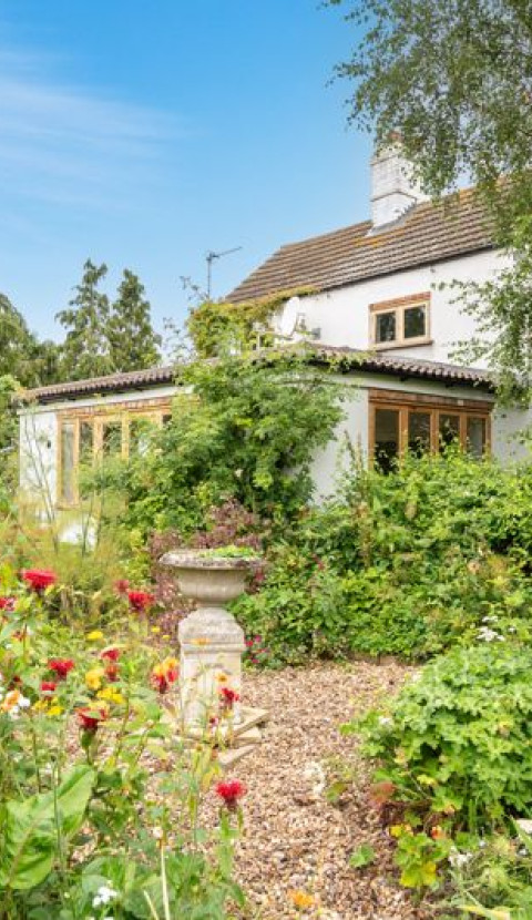 Fen Farm. Hall Lane, Fiskerton, Lincoln